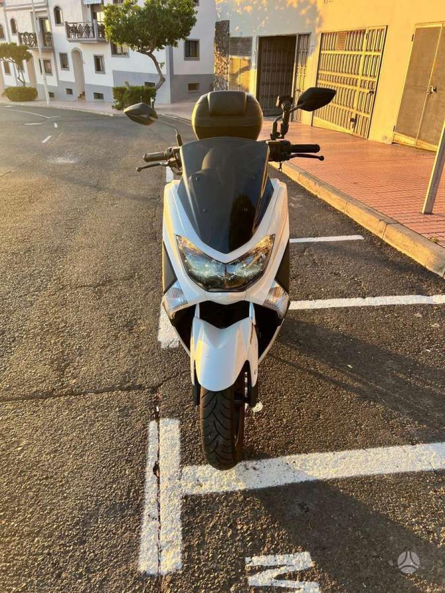 Ямаха N-MAX 125 2020 в Вильнюс, объемом двигателя 0.13 л и пробегом 14 тыс. км за 2600 €, фото 3 на AUTOMOTO.COM.LV
