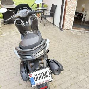 Yamaha N-MAX 125 2025 Pasvalys, ar dzinēja tilpumu 0.13 L un nobraukumu 3 tūkst. km par 3000 €, foto 3 vietnē AUTOMOTO.COM.LV