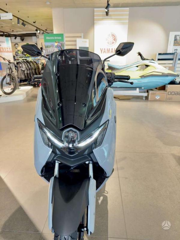 Yamaha N-MAX 125 2025 Pasvalys, ar dzinēja tilpumu 0.13 L un nobraukumu 3 tūkst. km par 3000 €, foto 4 vietnē AUTOMOTO.COM.LV