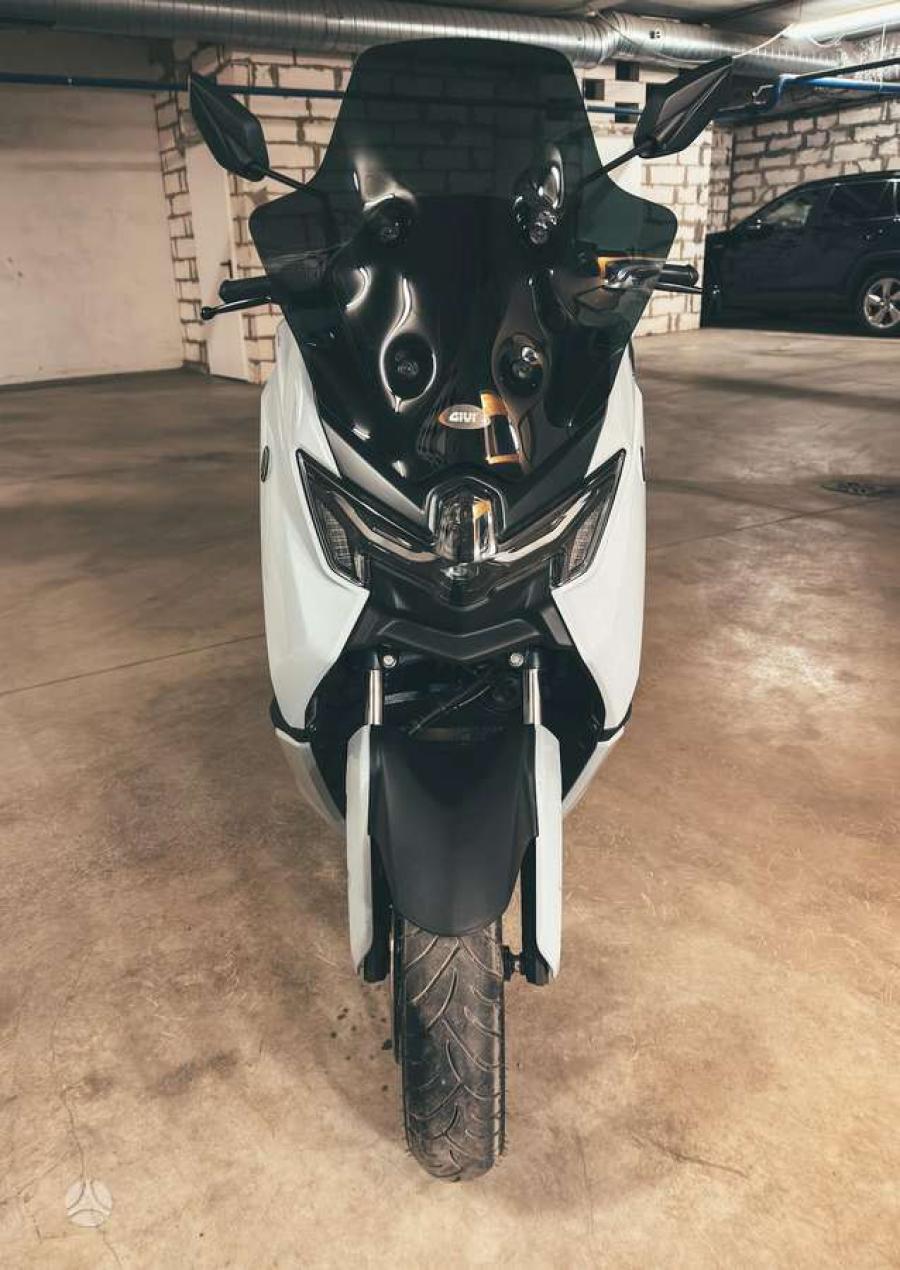 Yamaha N-MAX 125 2026 in Vilnius, with an engine capacity of 0.13 L and mileage of 900 thousand km for 3500 €, photo 3 on AUTOMOTO.COM.LV