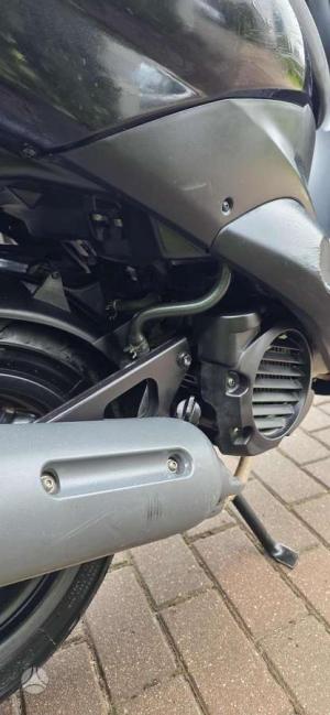 Melns Yamaha Neos 2013 Utena, ar dzinēja tilpumu 49.00 L un nobraukumu 27 tūkst. km par 680 €, foto 10 vietnē AUTOMOTO.COM.LV