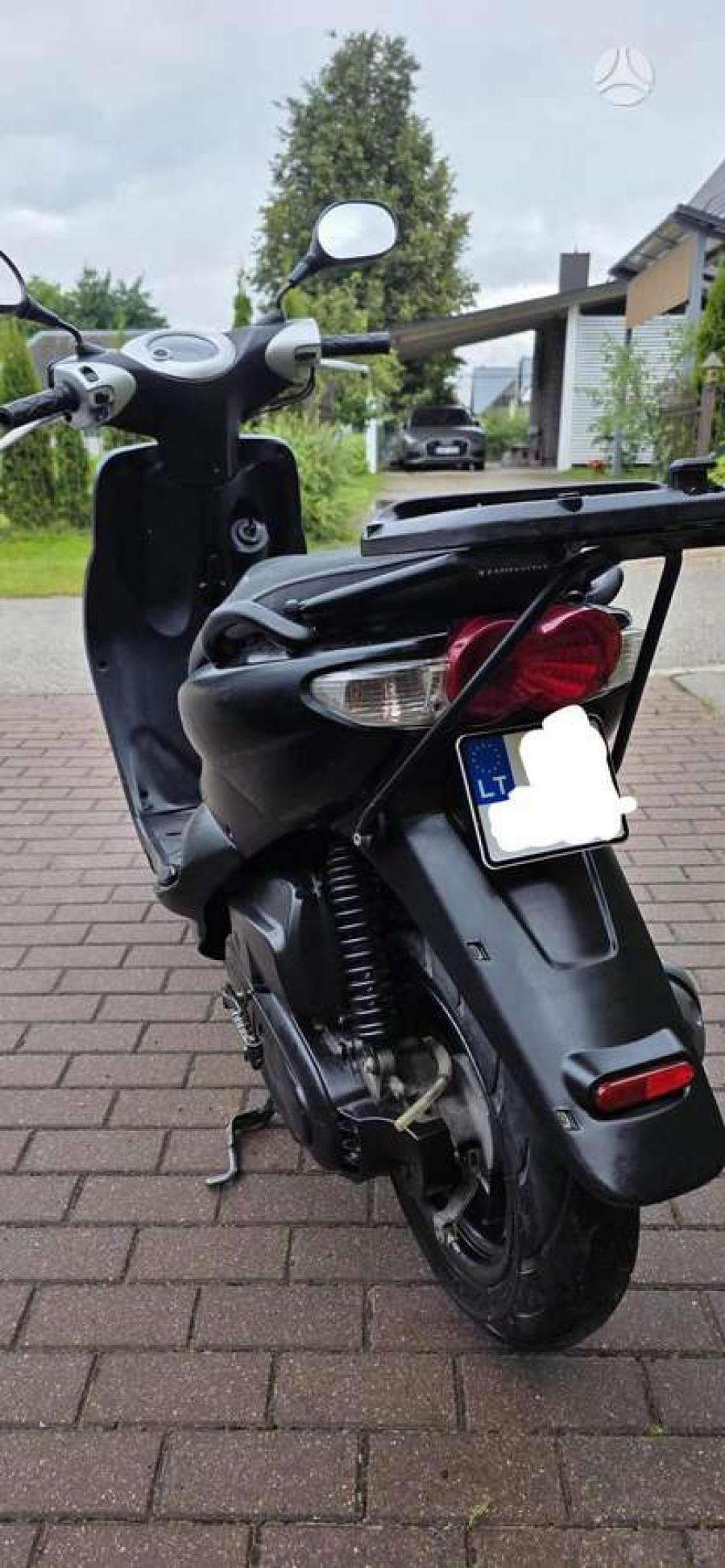 Melns Yamaha Neos 2013 Utena, ar dzinēja tilpumu 49.00 L un nobraukumu 27 tūkst. km par 680 €, foto 13 vietnē AUTOMOTO.COM.LV
