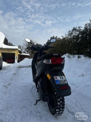 Black Yamaha Neos 2014 in Kaunas, with an engine capacity of 0.05 L and mileage of 0 thousand km for 1100 €, photo 4 on AUTOMOTO.COM.LV