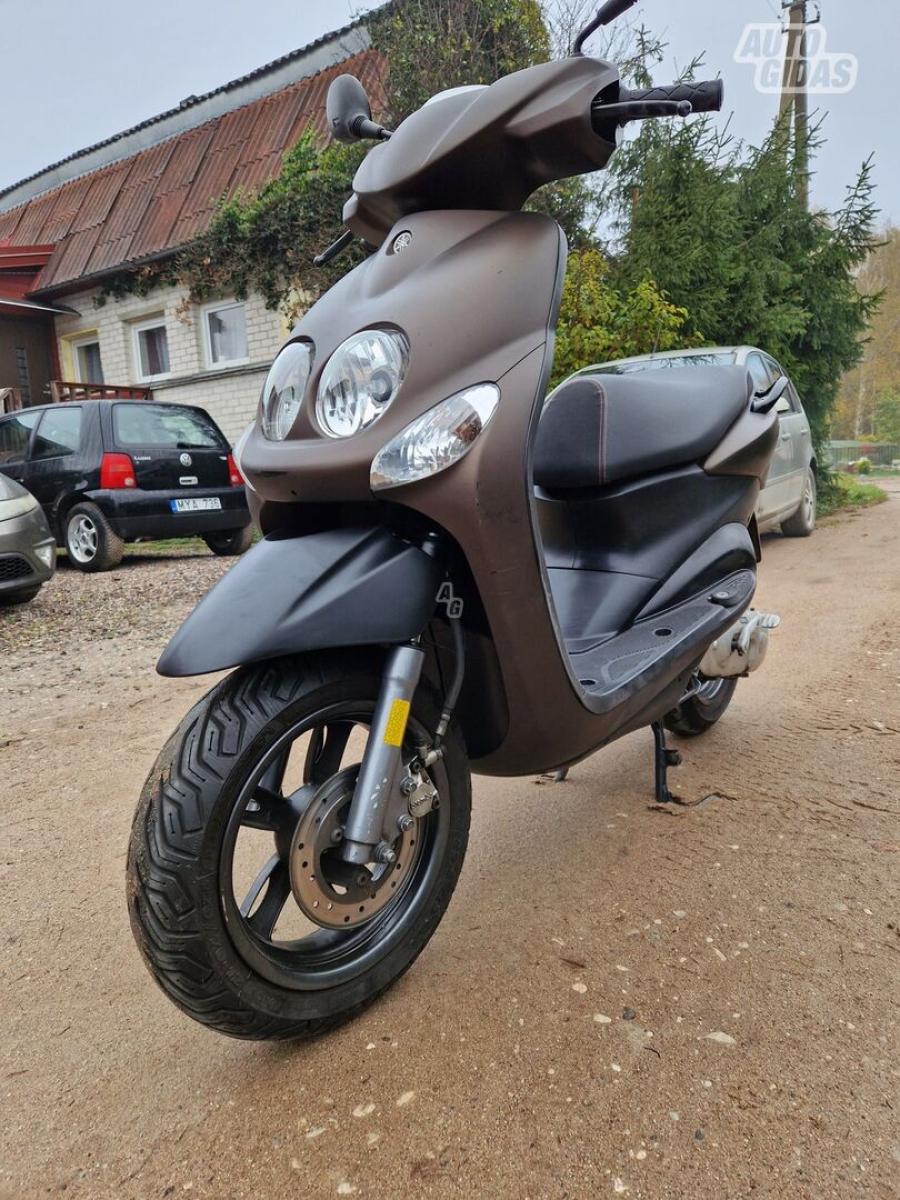 Brown Yamaha Neos 2018 in Klaipeda, with an engine capacity of 0.05 L and mileage of 25 thousand km for 865 €, photo 1 on AUTOMOTO.COM.LV