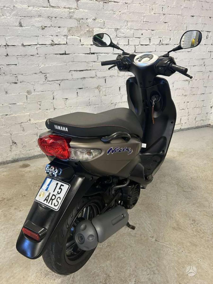 Grey Yamaha Neos 2013 in Telschi, with an engine capacity of 50.00 L and mileage of 8 thousand km for 1450 €, photo 5 on AUTOMOTO.COM.LV