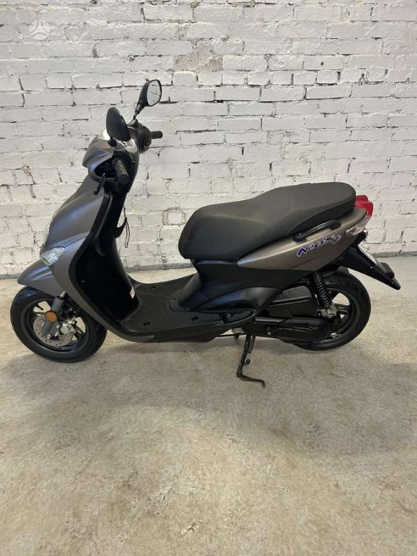 Grey Yamaha Neos 2013 in Telschi, with an engine capacity of 50.00 L and mileage of 8 thousand km for 1450 €, photo 8 on AUTOMOTO.COM.LV