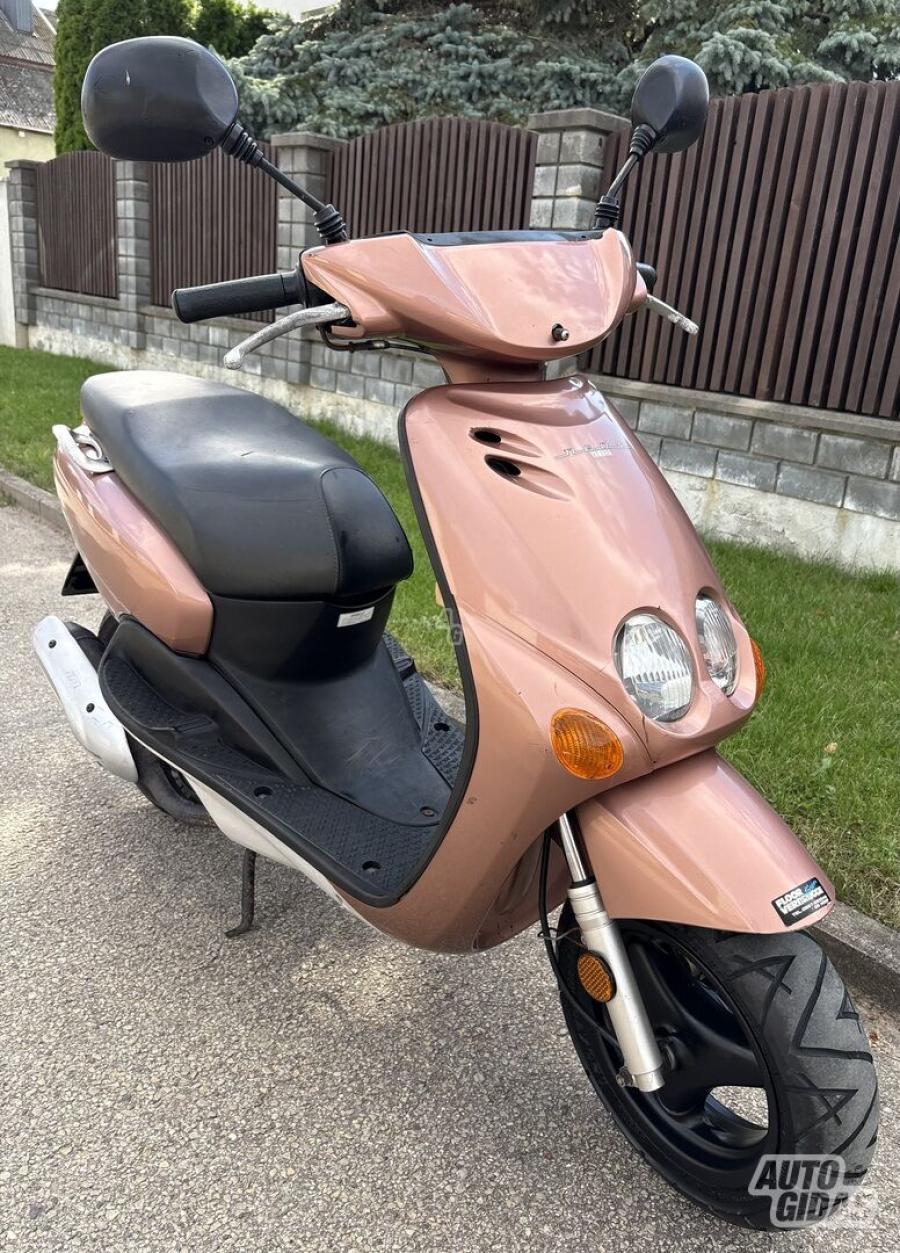 Yamaha Neos 2005 Kauņa, ar dzinēja tilpumu 0.05 L un nobraukumu 18 tūkst. km par 899 €, foto 1 vietnē AUTOMOTO.COM.LV