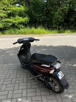 Yamaha Neos 2007 Viļņa, ar dzinēja tilpumu 49.00 L un nobraukumu 12 tūkst. km par 820 €, foto 5 vietnē AUTOMOTO.COM.LV