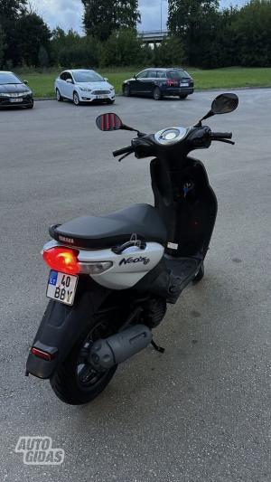 White Yamaha Neos 2014 in Kretinga, with an engine capacity of 0.00 L and mileage of 26 thousand km for 900 €, photo 4 on AUTOMOTO.COM.LV