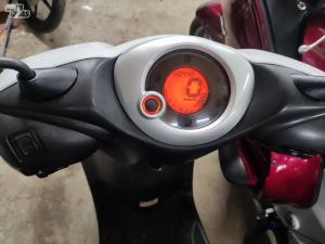 White Yamaha Neos 2015 in Panevezys, with an engine capacity of 0.05 L and mileage of 0 thousand km for 1450 €, photo 5 on AUTOMOTO.COM.LV