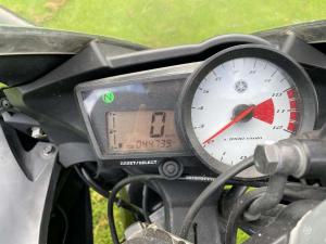 Черный Ямаха R 125 2010 в Пагегяй, объемом двигателя 0.13 л и пробегом 44 тыс. км за 1750 €, фото 8 на AUTOMOTO.COM.LV