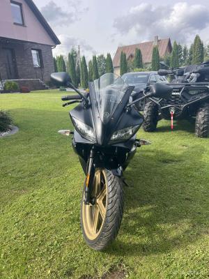 Melns Yamaha R 125 2010 Kelmė, ar dzinēja tilpumu 0.00 L un nobraukumu 45 tūkst. km par 1800 €, foto 4 vietnē AUTOMOTO.COM.LV