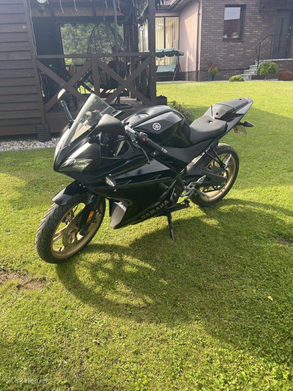 Melns Yamaha R 125 2010 Kelmė, ar dzinēja tilpumu 0.00 L un nobraukumu 45 tūkst. km par 1800 €, foto 5 vietnē AUTOMOTO.COM.LV