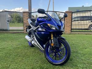 Синий Ямаха R 125 2017 в Шяуляй, объемом двигателя 0.13 л и пробегом 18 тыс. км за 3000 €, фото 3 на AUTOMOTO.COM.LV