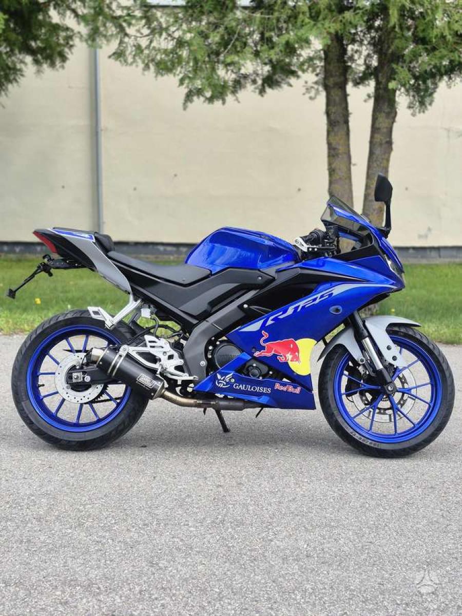 Blue Yamaha R 125 2020 in Prienai, with an engine capacity of 0.13 L and mileage of 24 thousand km for 3150 €, photo 3 on AUTOMOTO.COM.LV