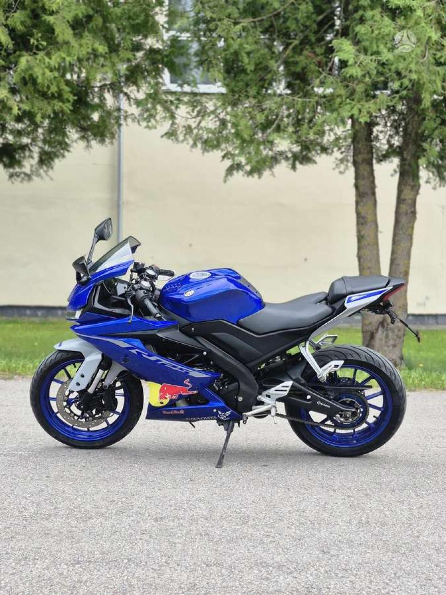 Blue Yamaha R 125 2020 in Prienai, with an engine capacity of 0.13 L and mileage of 24 thousand km for 3150 €, photo 7 on AUTOMOTO.COM.LV