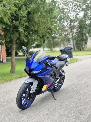 Blue Yamaha R 125 2020 in Prienai, with an engine capacity of 0.13 L and mileage of 24 thousand km for 3150 €, photo 8 on AUTOMOTO.COM.LV