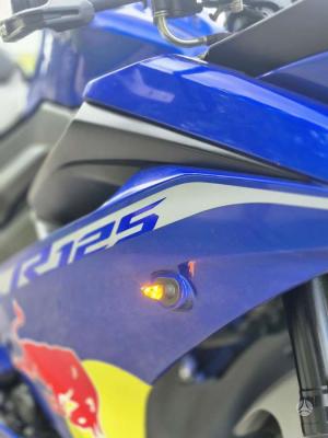 Blue Yamaha R 125 2020 in Prienai, with an engine capacity of 0.13 L and mileage of 24 thousand km for 3150 €, photo 12 on AUTOMOTO.COM.LV