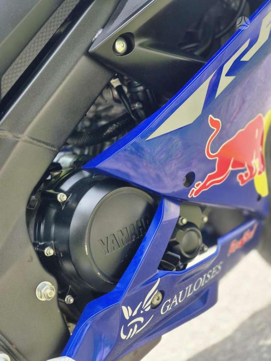 Blue Yamaha R 125 2020 in Prienai, with an engine capacity of 0.13 L and mileage of 24 thousand km for 3150 €, photo 15 on AUTOMOTO.COM.LV