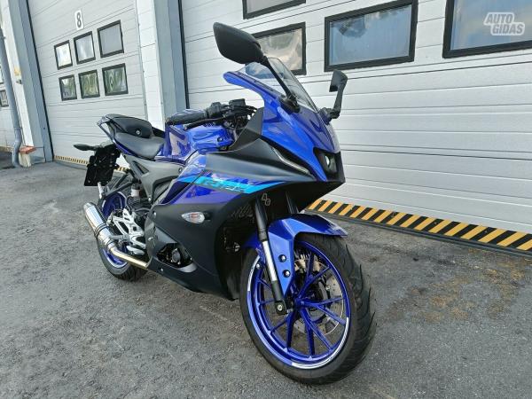 Blue Yamaha R 125 2024 in Klaipeda, with an engine capacity of 0.13 L and mileage of 6 thousand km for 4900 €, photo 2 on AUTOMOTO.COM.LV
