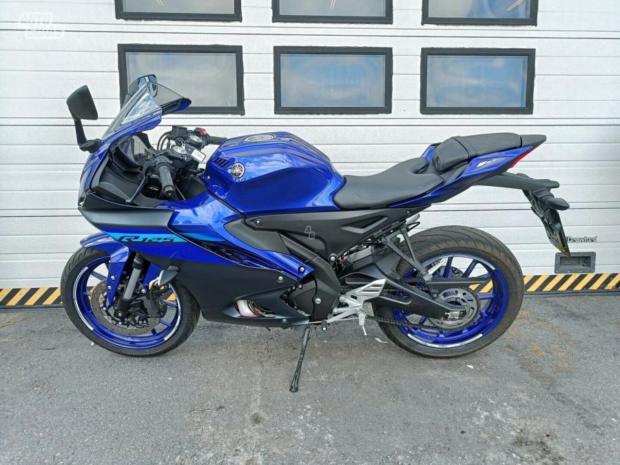 Blue Yamaha R 125 2024 in Klaipeda, with an engine capacity of 0.13 L and mileage of 6 thousand km for 4900 €, photo 6 on AUTOMOTO.COM.LV