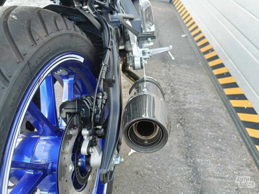 Blue Yamaha R 125 2024 in Klaipeda, with an engine capacity of 0.13 L and mileage of 6 thousand km for 4900 €, photo 18 on AUTOMOTO.COM.LV