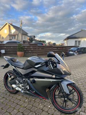 Grey Yamaha R 125 2013 in Klaipeda, with an engine capacity of 0.13 L and mileage of 16 thousand km for 2200 €, photo  on AUTOMOTO.COM.LV