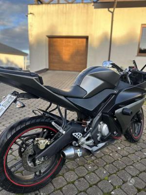 Grey Yamaha R 125 2013 in Klaipeda, with an engine capacity of 0.13 L and mileage of 16 thousand km for 2200 €, photo 7 on AUTOMOTO.COM.LV
