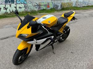 Yamaha R 125 2008 in Riga, with an engine capacity of 0.13 L and mileage of 0 thousand km for 1750 €, photo 7 on AUTOMOTO.COM.LV