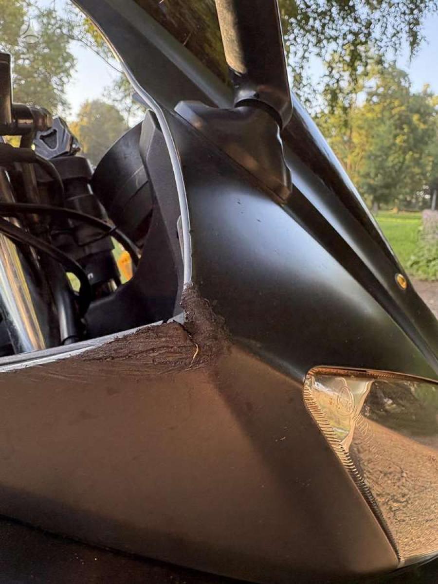 Yamaha R 125 2010 Jonava, ar dzinēja tilpumu 0.13 L un nobraukumu 46 tūkst. km par 1650 €, foto 7 vietnē AUTOMOTO.COM.LV
