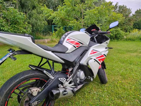 Ямаха R 125 2012 в Паневежис, объемом двигателя 0.00 л и пробегом 18 тыс. км за 2300 €, фото 5 на AUTOMOTO.COM.LV