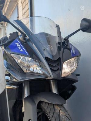 Ямаха R 125 2015 в Таураге, объемом двигателя 0.13 л и пробегом 17 тыс. км за 2550 €, фото 8 на AUTOMOTO.COM.LV