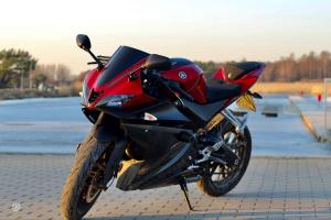 Yamaha R 125 2018 in Palanga, with an engine capacity of 0.13 L and mileage of 26 thousand km for 3200 €, photo 6 on AUTOMOTO.COM.LV
