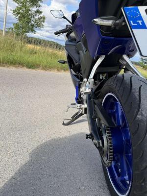Yamaha R 125 2022 Mažeikiai, ar dzinēja tilpumu 0.13 L un nobraukumu 9 tūkst. km par 4200 €, foto 5 vietnē AUTOMOTO.COM.LV