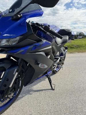 Yamaha R 125 2022 Mažeikiai, ar dzinēja tilpumu 0.13 L un nobraukumu 9 tūkst. km par 4200 €, foto 6 vietnē AUTOMOTO.COM.LV