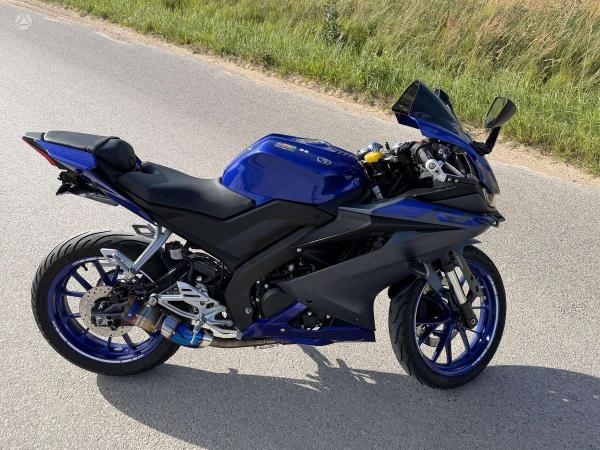 Yamaha R 125 2022 in Mazeikiai, with an engine capacity of 0.13 L and mileage of 9 thousand km for 4200 €, photo 7 on AUTOMOTO.COM.LV