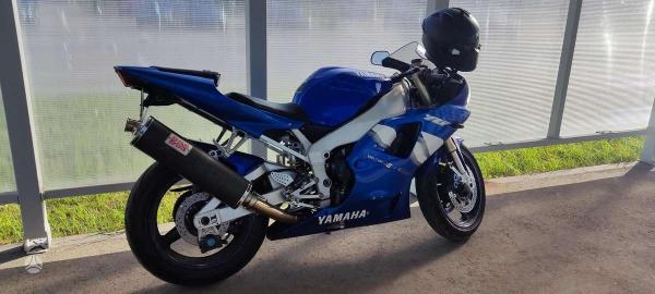 Синий Ямаха R1 2000 в Клайпеда, объемом двигателя 1.00 л и пробегом 77 тыс. км за 2000 €, фото 2 на AUTOMOTO.COM.LV