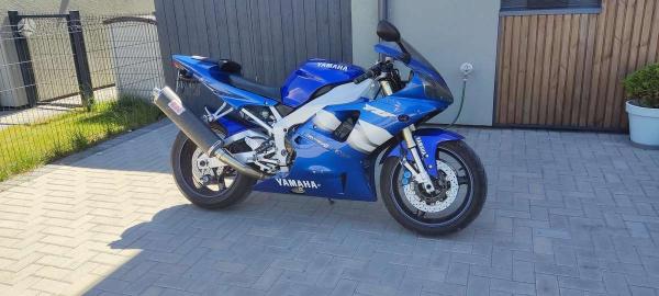 Синий Ямаха R1 2000 в Клайпеда, объемом двигателя 1.00 л и пробегом 77 тыс. км за 2000 €, фото 6 на AUTOMOTO.COM.LV