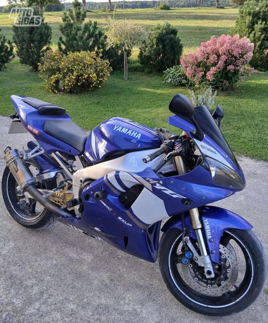 Zils Yamaha R1 2001 Šilalė, ar dzinēja tilpumu 1.00 L un nobraukumu 0 tūkst. km par 2000 €, foto 4 vietnē AUTOMOTO.COM.LV