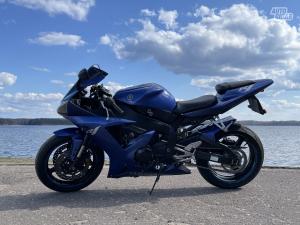 Blue Yamaha R1 2002 in Kaunas, with an engine capacity of 1.00 L and mileage of 33 thousand km for 3399 €, photo  on AUTOMOTO.COM.LV