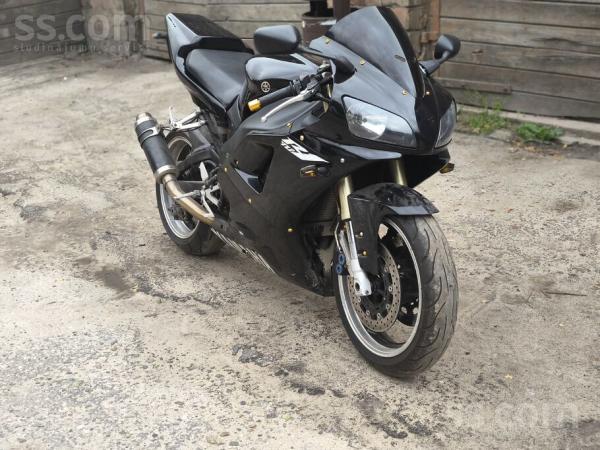 Yamaha R1 1999 Limbaži, ar dzinēja tilpumu 1.00 L un nobraukumu 0 tūkst. km par 1400 €, foto 7 vietnē AUTOMOTO.COM.LV