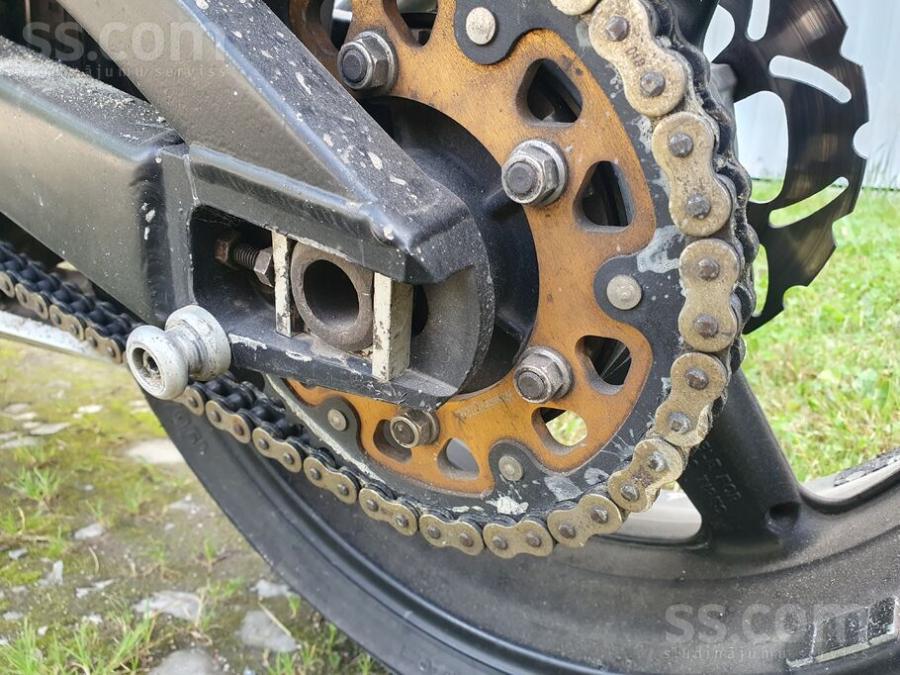 Ямаха R1 1999 в Елгава, объемом двигателя 1.00 л и пробегом 0 тыс. км за 2000 €, фото 6 на AUTOMOTO.COM.LV