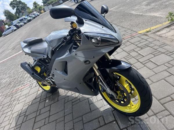 Yamaha R1 2000 Jelgava, ar dzinēja tilpumu 1.00 L un nobraukumu 0 tūkst. km par 2100 €, foto 4 vietnē AUTOMOTO.COM.LV