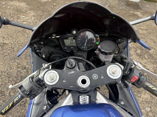 Yamaha R1 2002 in Kaunas, with an engine capacity of 1.00 L and mileage of 48 thousand km for 1150 €, photo 5 on AUTOMOTO.COM.LV
