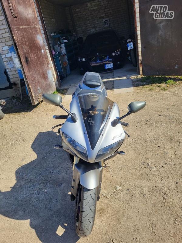 Yamaha R1 2002 Radviliškis, ar dzinēja tilpumu 1.00 L un nobraukumu 0 tūkst. km par 3999 €, foto 6 vietnē AUTOMOTO.COM.LV