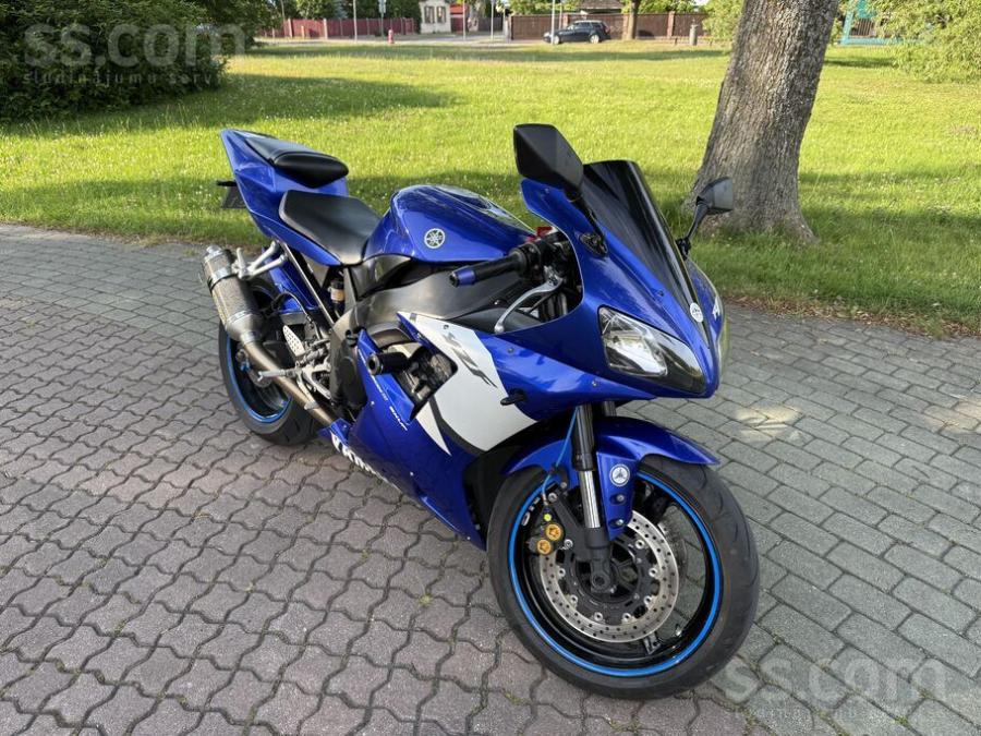 Yamaha R1 2002 in Ventspils, with an engine capacity of 1.00 L and mileage of 0 thousand km for 3300 €, photo 1 on AUTOMOTO.COM.LV