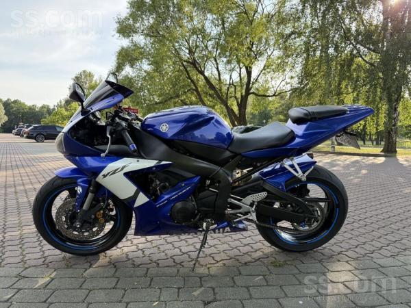 Ямаха R1 2002 в Вентспилс, объемом двигателя 1.00 л и пробегом 0 тыс. км за 3300 €, фото 6 на AUTOMOTO.COM.LV