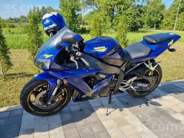 Yamaha R1 2002 Madona, ar dzinēja tilpumu 1.00 L un nobraukumu 0 tūkst. km par 3300 €, foto 3 vietnē AUTOMOTO.COM.LV