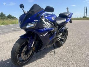 Ямаха R1 2002 в Вильнюс, объемом двигателя 1.00 л и пробегом 40 тыс. км за 3300 €, фото 6 на AUTOMOTO.COM.LV