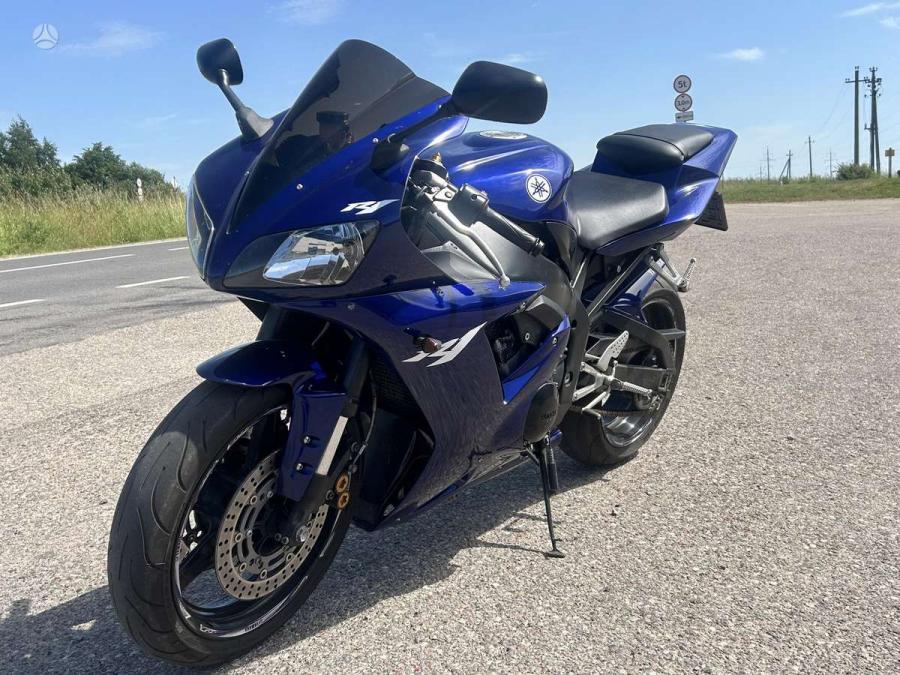 Ямаха R1 2002 в Вильнюс, объемом двигателя 1.00 л и пробегом 40 тыс. км за 3300 €, фото 6 на AUTOMOTO.COM.LV
